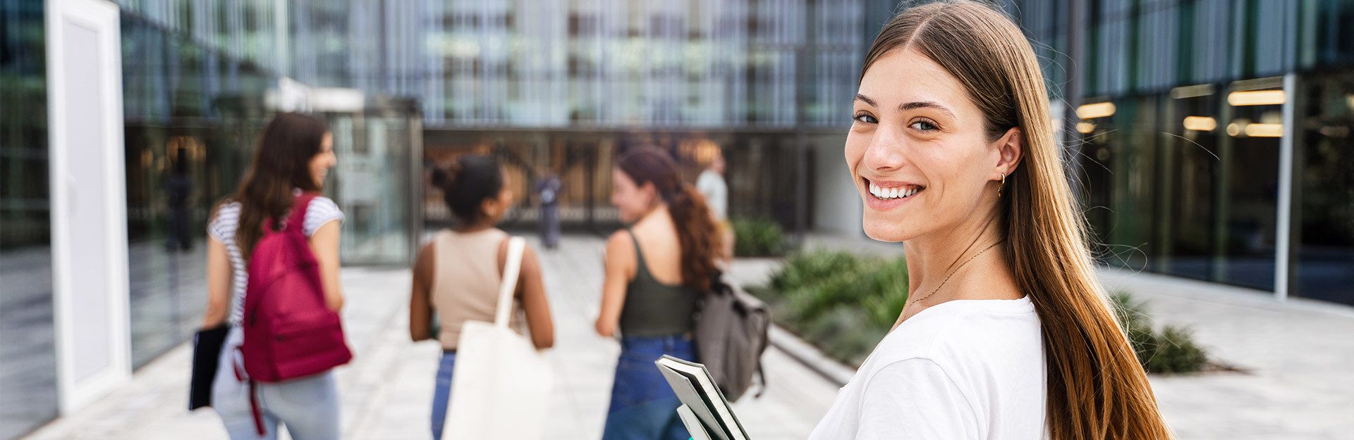 Careers fair and company collaborations - FH-BFI English